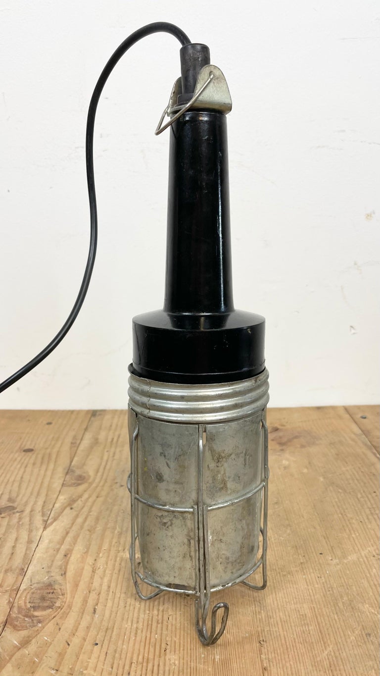 Vintage Industrial Bakelite Hanging Work Light, 1960s For Sale at 1stDibs