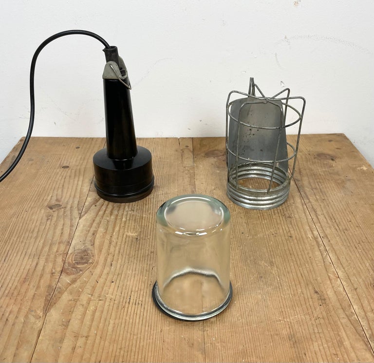 Vintage Industrial Bakelite Hanging Work Light, 1960s For Sale at 1stDibs