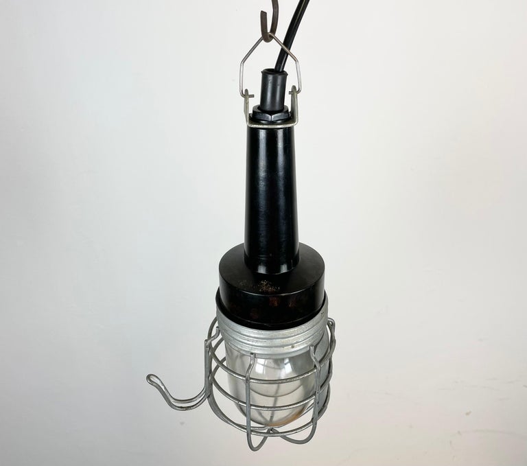 Vintage Industrial Bakelite Hanging Work Light, 1960s For Sale at 1stDibs