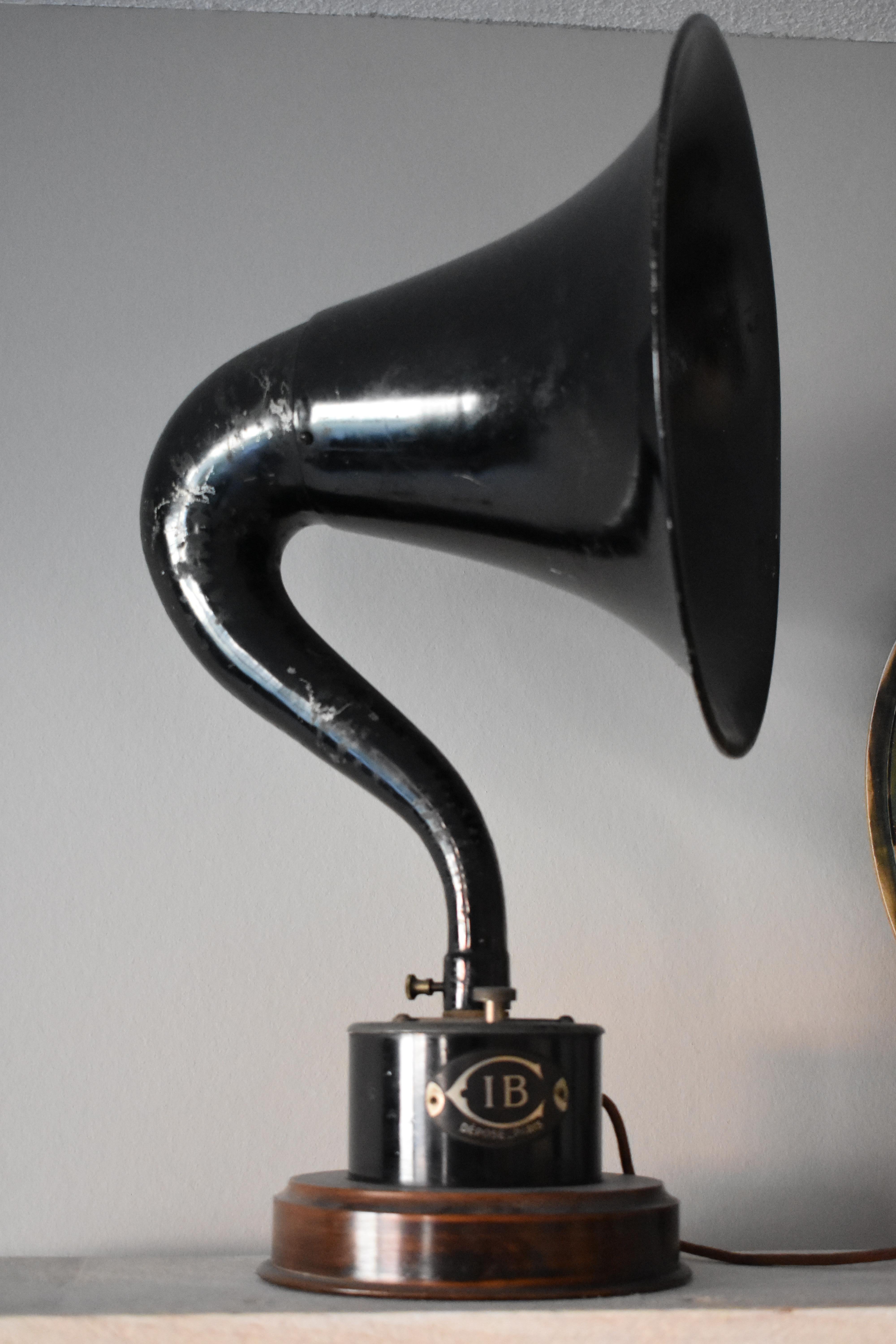 Vintage Industrial Decorative Horn Speaker, circa 1930 at 1stDibs ...
