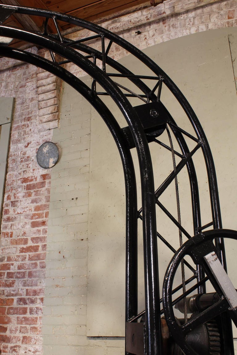 antique engine hoist