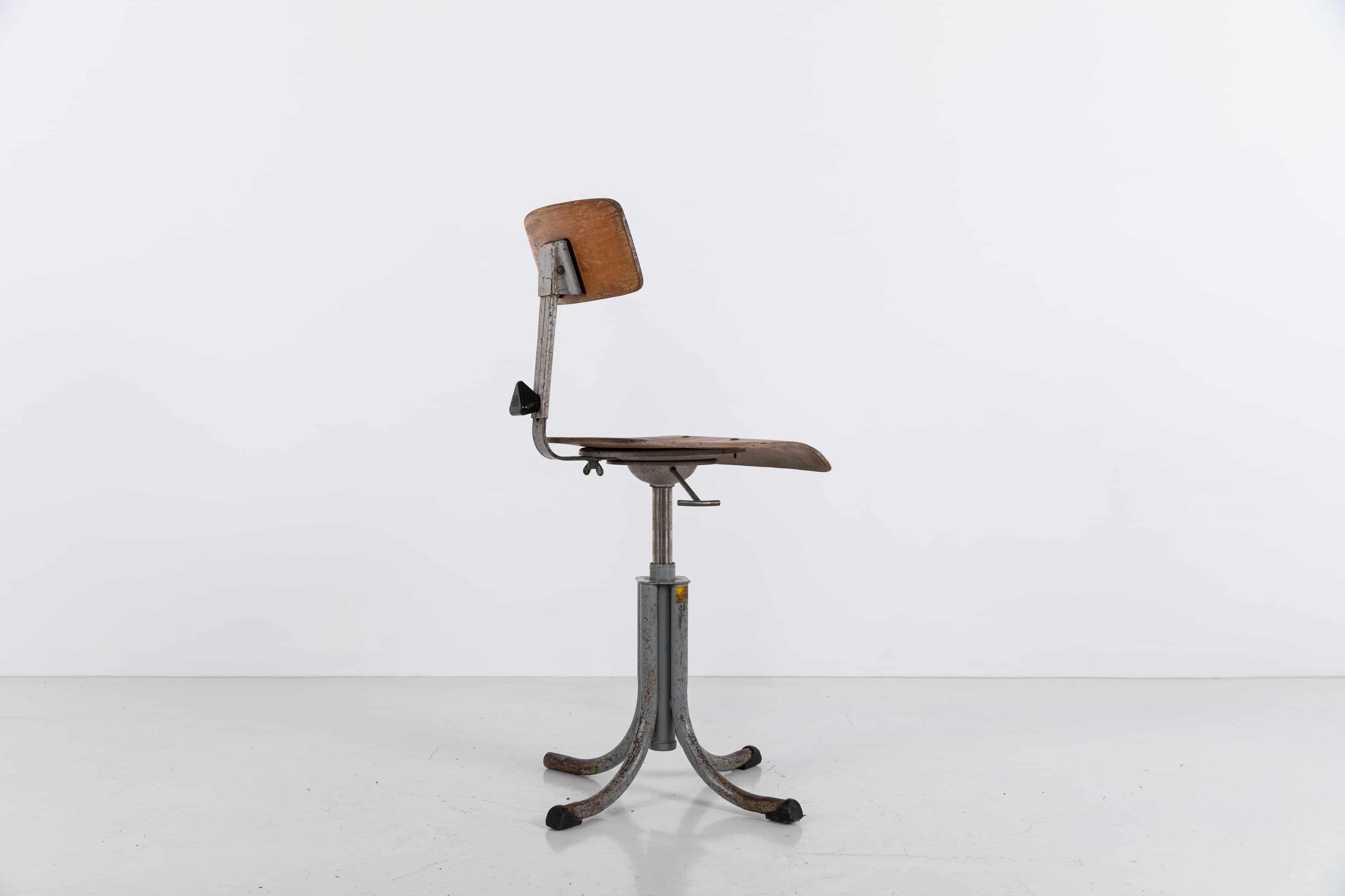 Vintage Industrial Midcentury French Bao Factory Desk Chair, circa 1960 ...