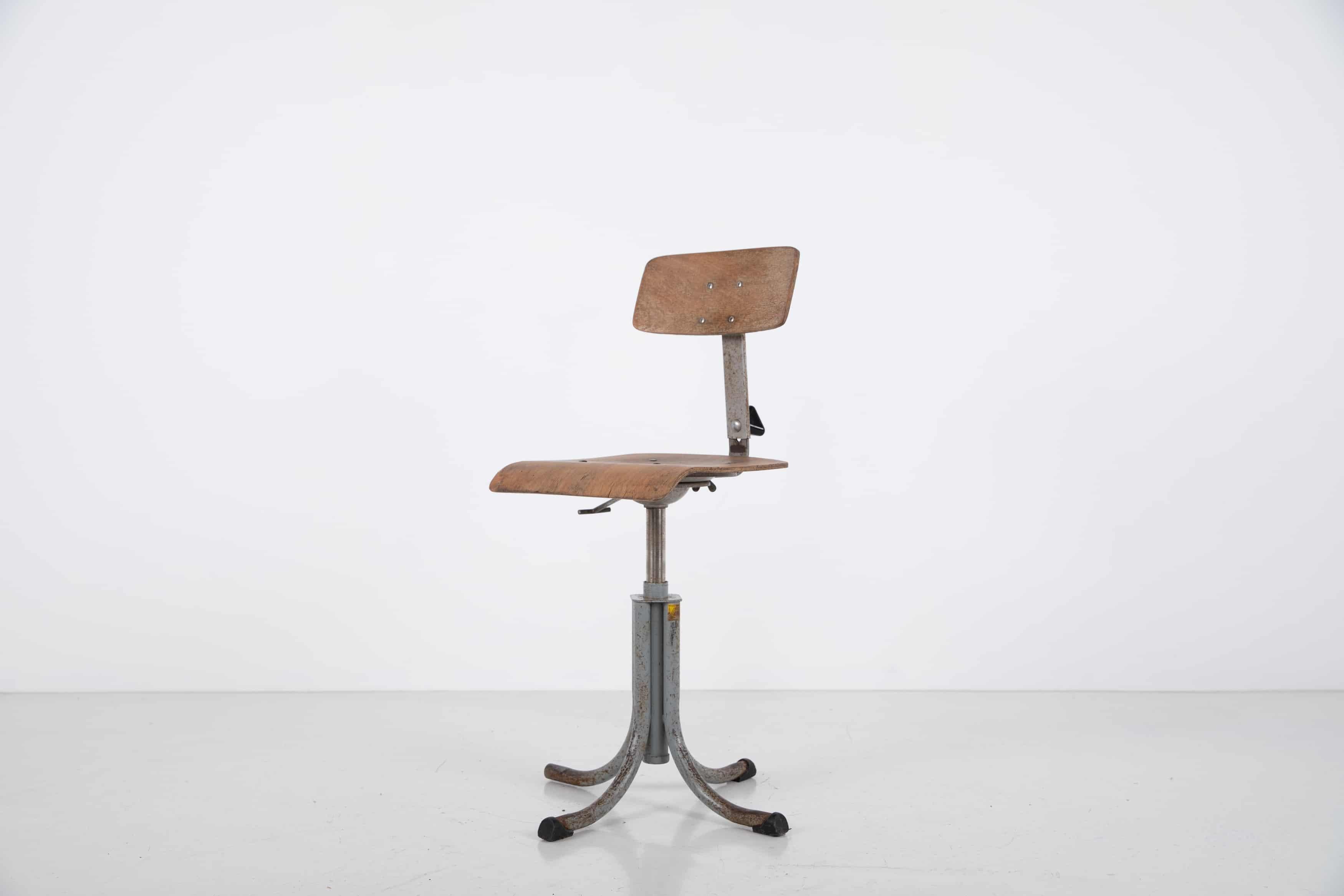 Vintage Industrial Midcentury French Bao Factory Desk Chair, circa 1960 ...