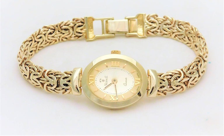 Vicence Ladies yellow gold Vintage quartz Wristwatch at 1stDibs
