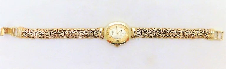 Vicence Ladies yellow gold Vintage quartz Wristwatch at 1stDibs