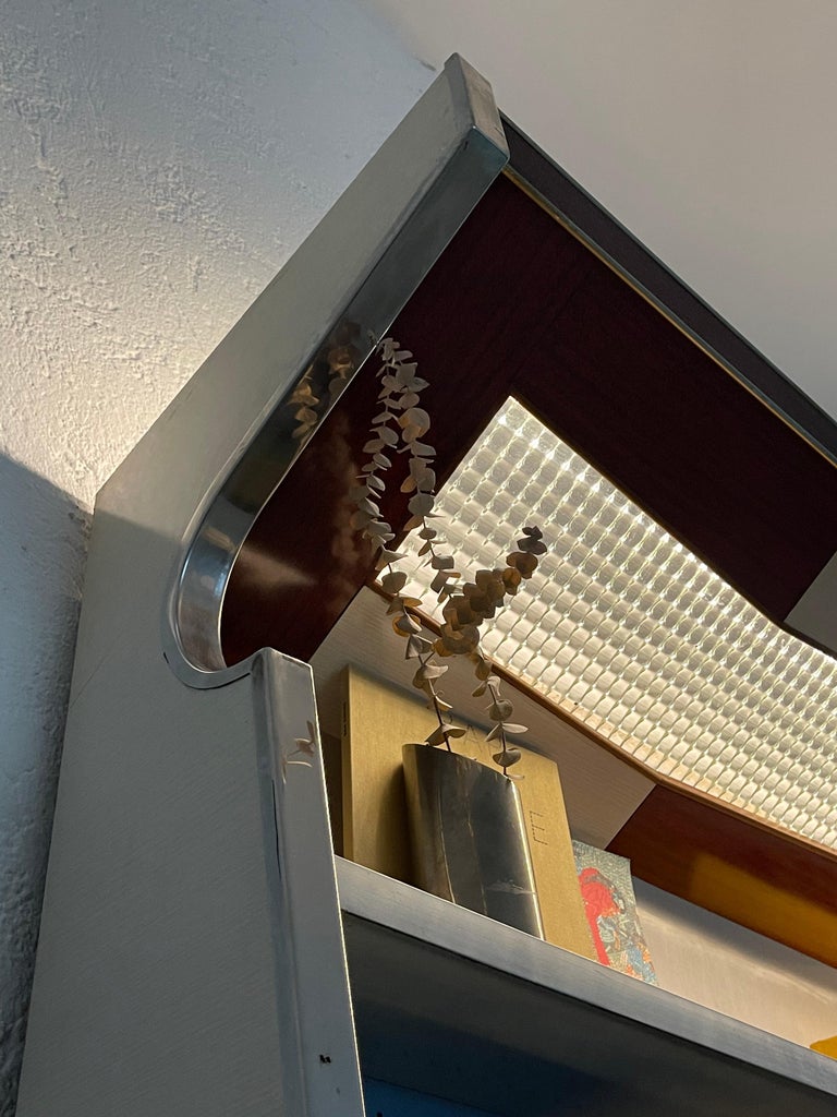 Vintage Italian Bar Counter in Wood and Veneer from the 1950s, Old ...