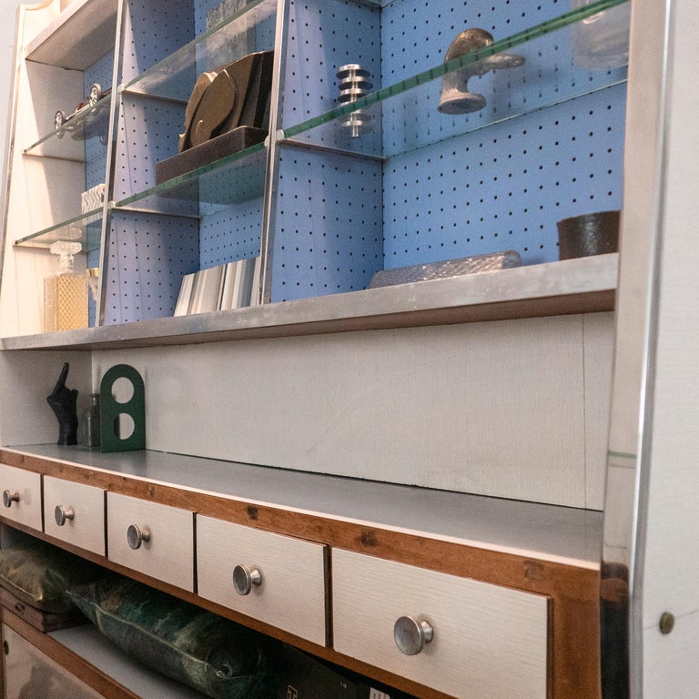 Vintage Italian Bar Counter in Wood and Veneer from the 1950s, Old ...