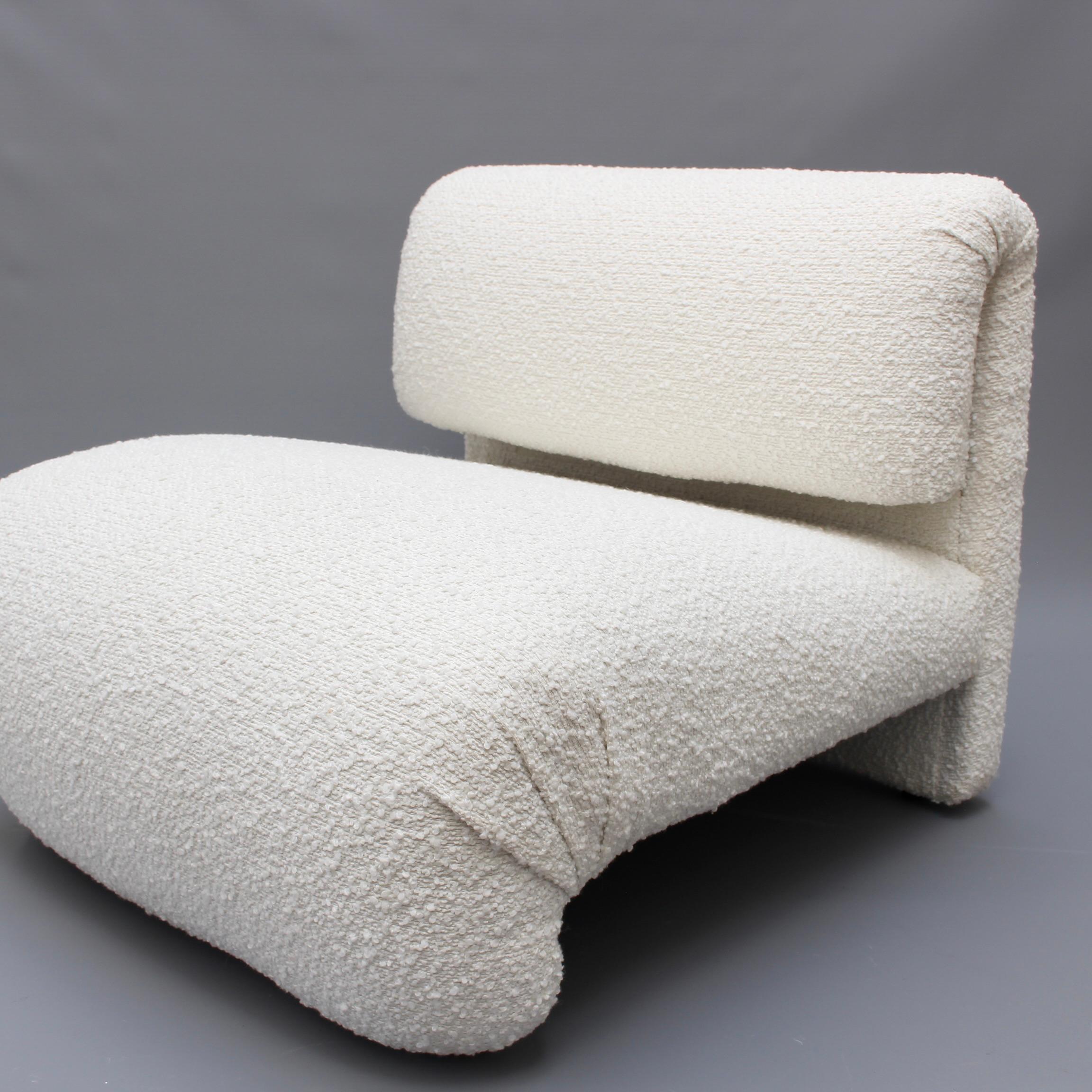 Vintage Italian Lounge Chair (circa 1970s) at 1stDibs