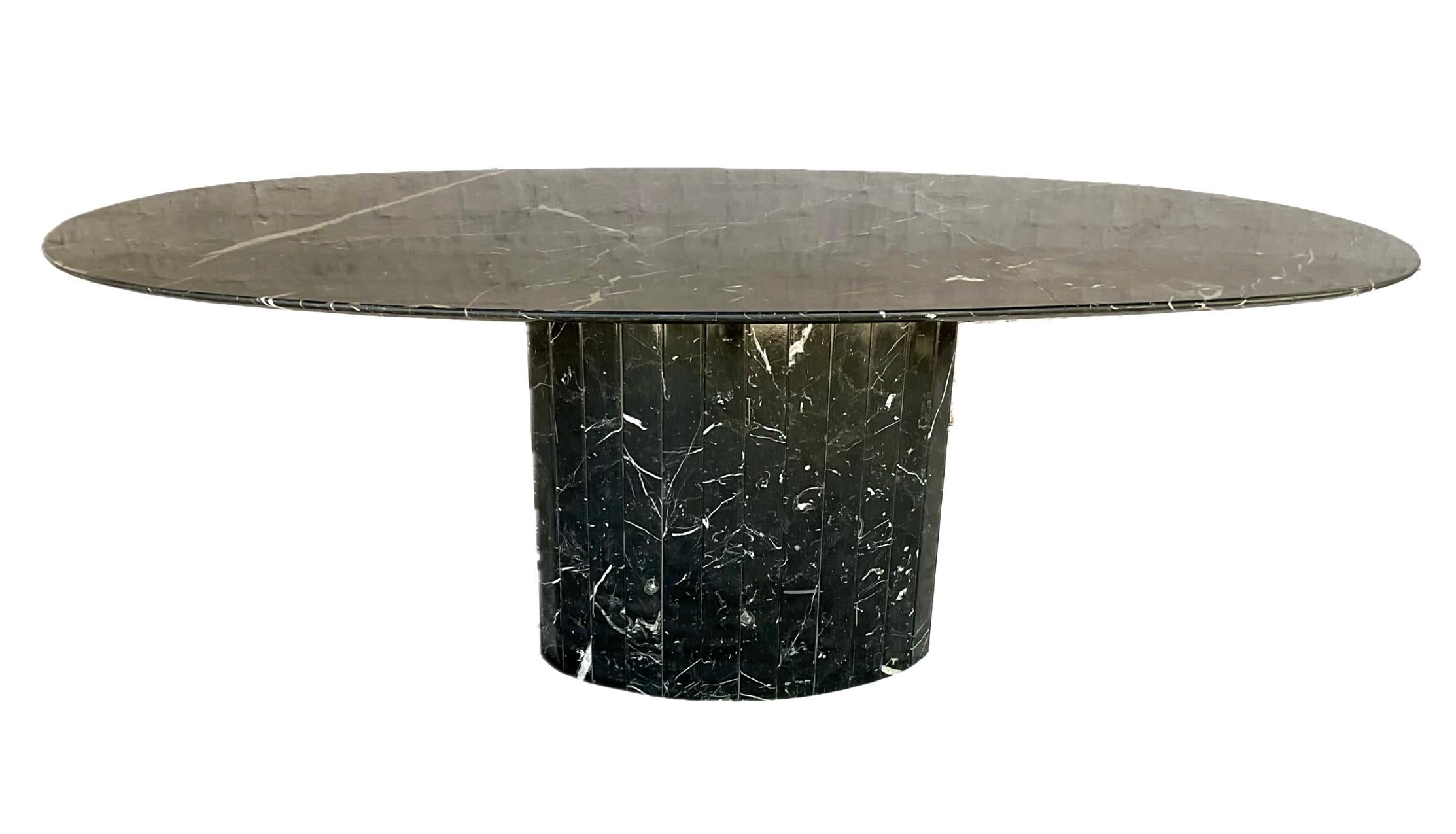 Vintage Italian Oval Black Marble Dining Table For Sale at 1stDibs