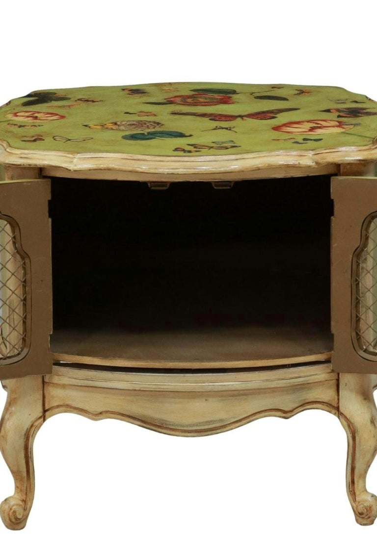 Vintage Italian Provincial Painted Decoupage End Table For Sale at 1stDibs