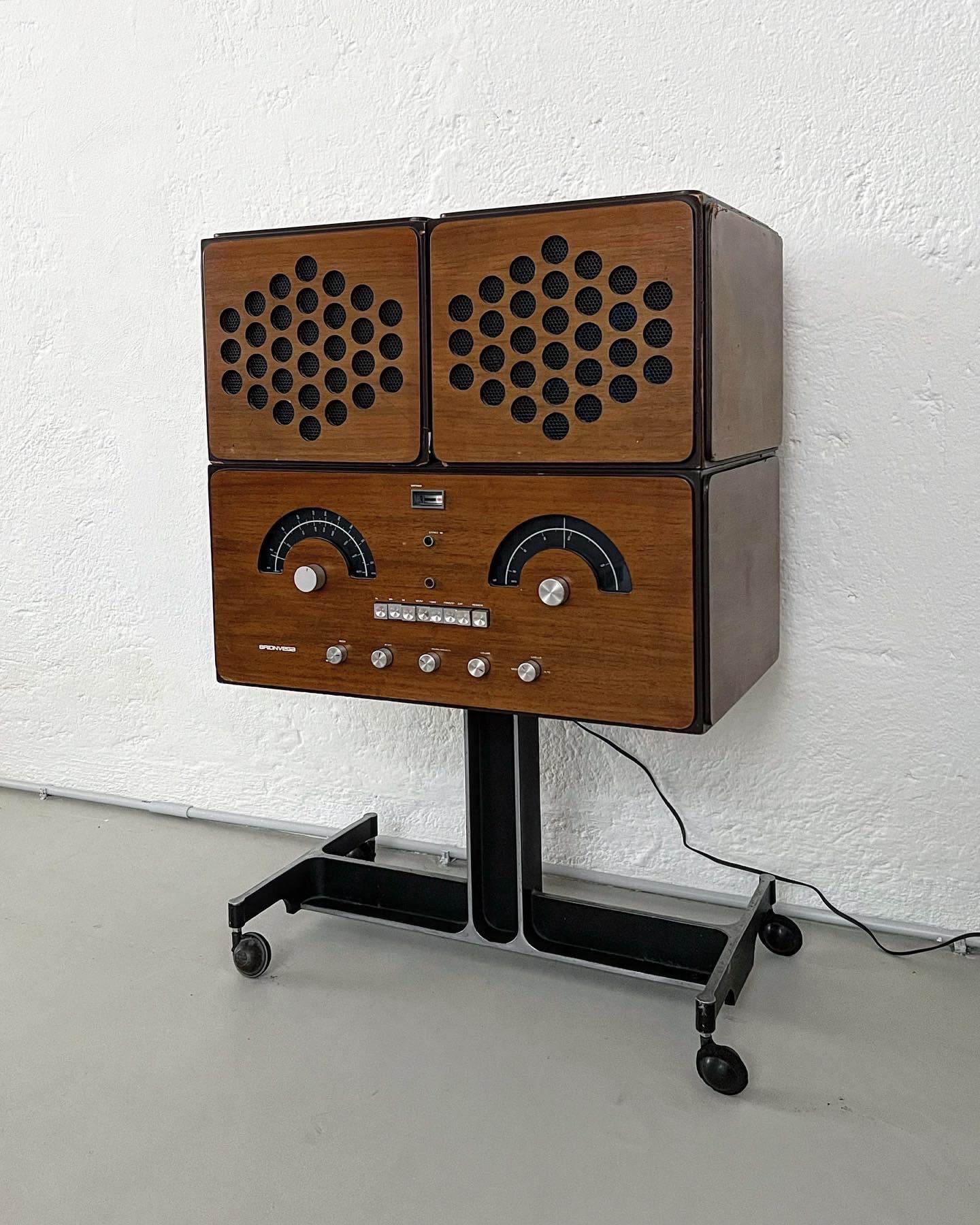 Vintage Italian RR126 Radiophonograph by the Castiglioni Brothers for ...