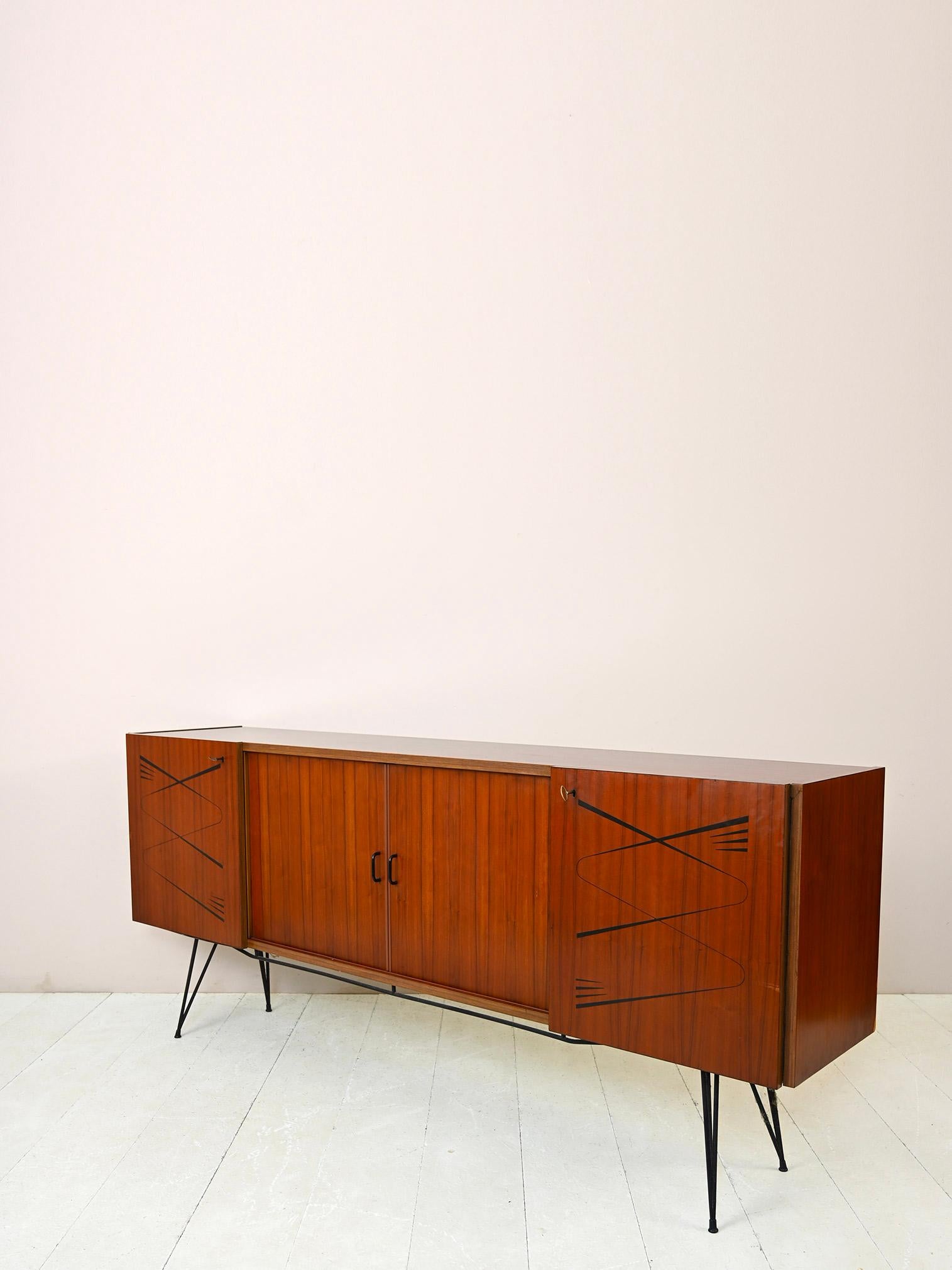Vintage Italian sideboard For Sale at 1stDibs