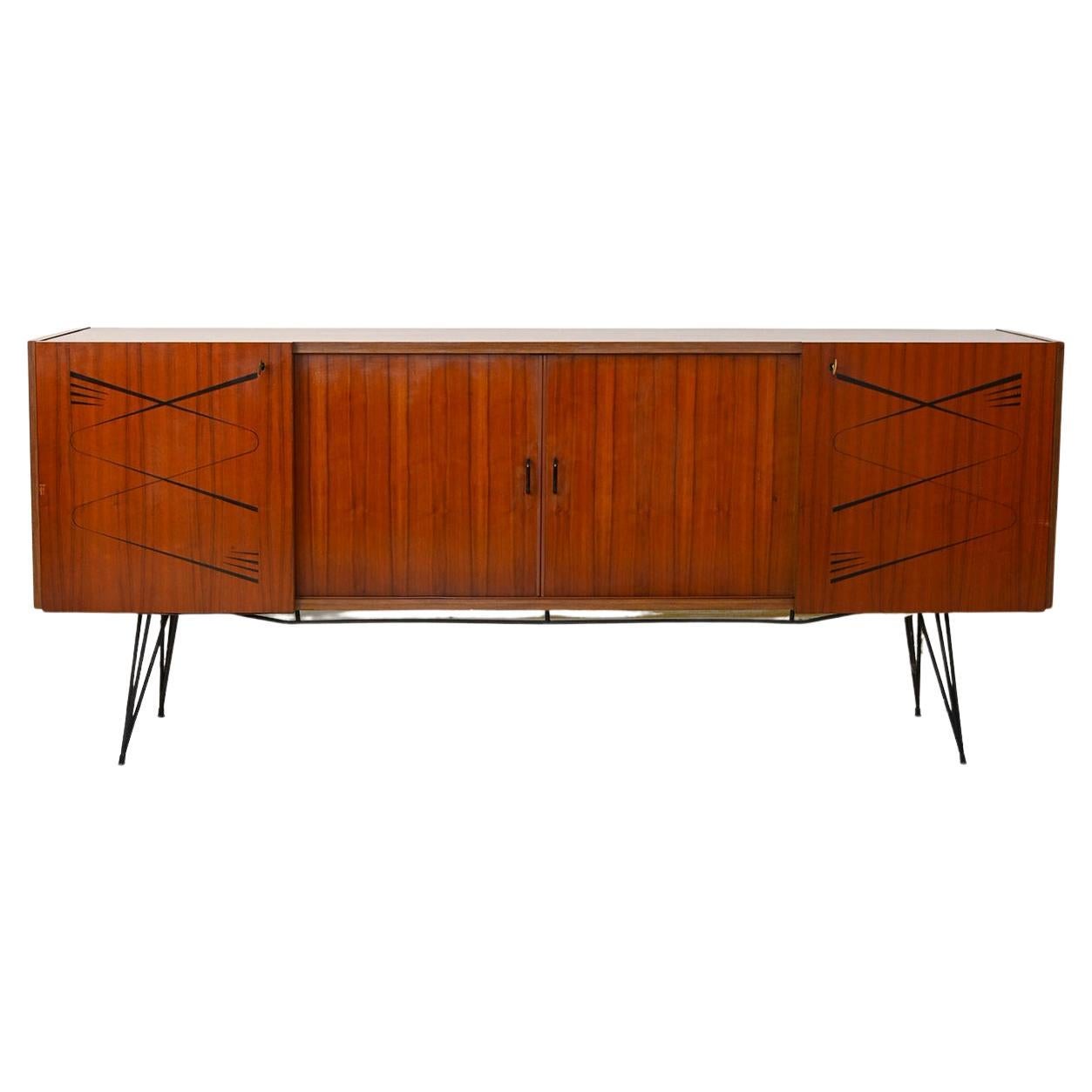 Vintage Italian sideboard For Sale at 1stDibs