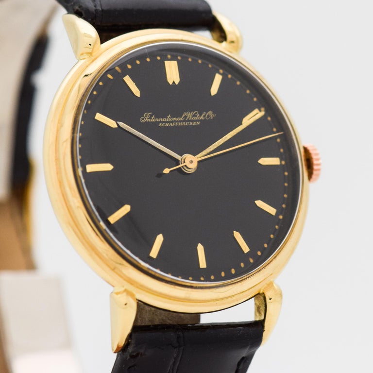 Vintage IWC 18 Karat Yellow Gold Watch, 1948 For Sale at 1stDibs