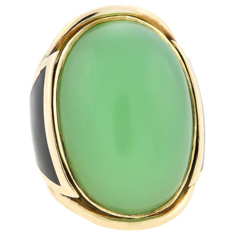 Vintage Jade Cabochon and Inlaid Black Enamel Ring at 1stDibs