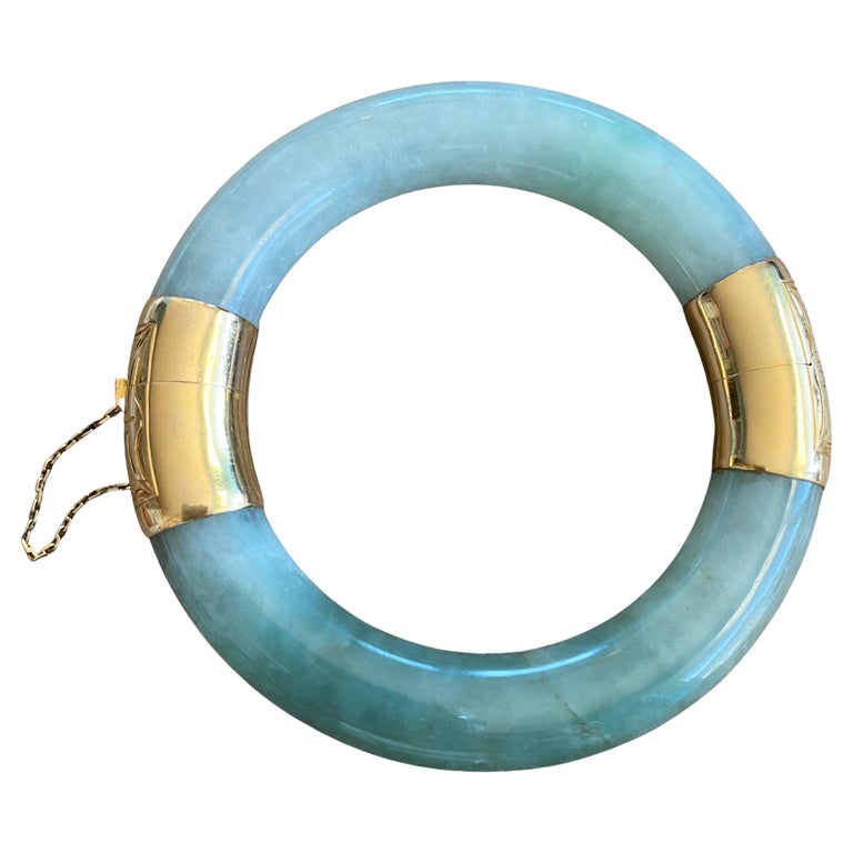 Vintage Jade Jadeite 14K Bangle Bracelet For Sale at 1stDibs