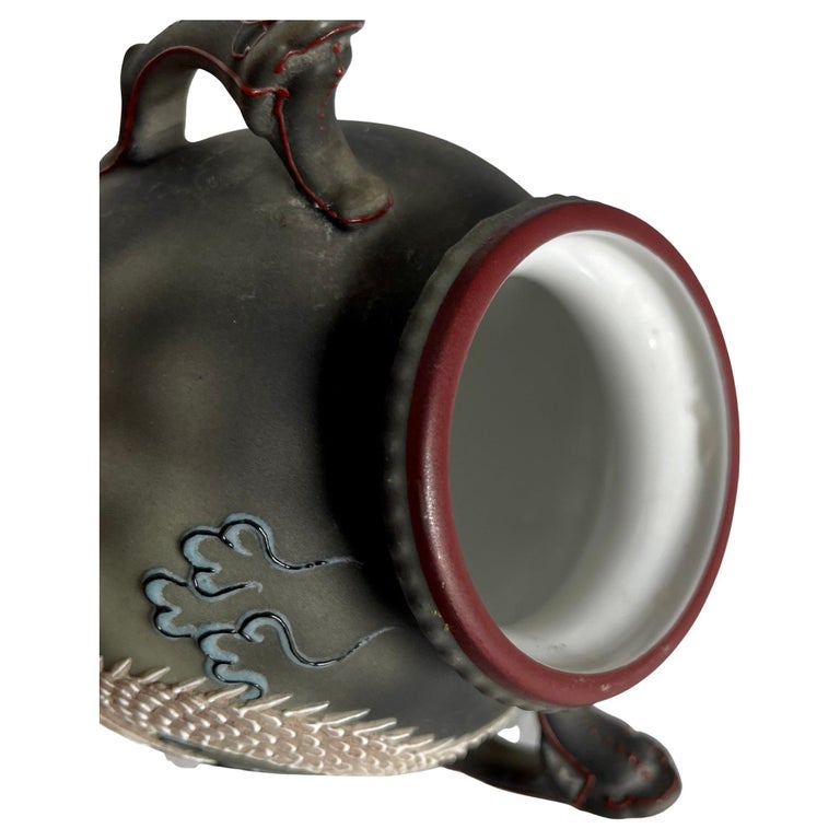 Vintage Japanese Noritake Hand Painted Moriage Dragonware Vase at ...