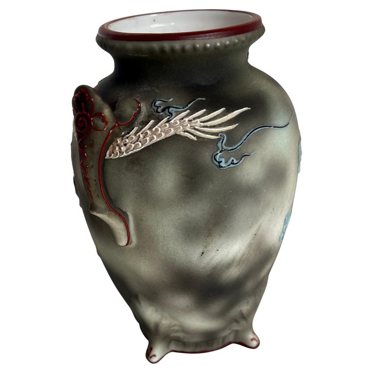 Vintage Japanese Noritake Hand Painted Moriage Dragonware Vase at ...
