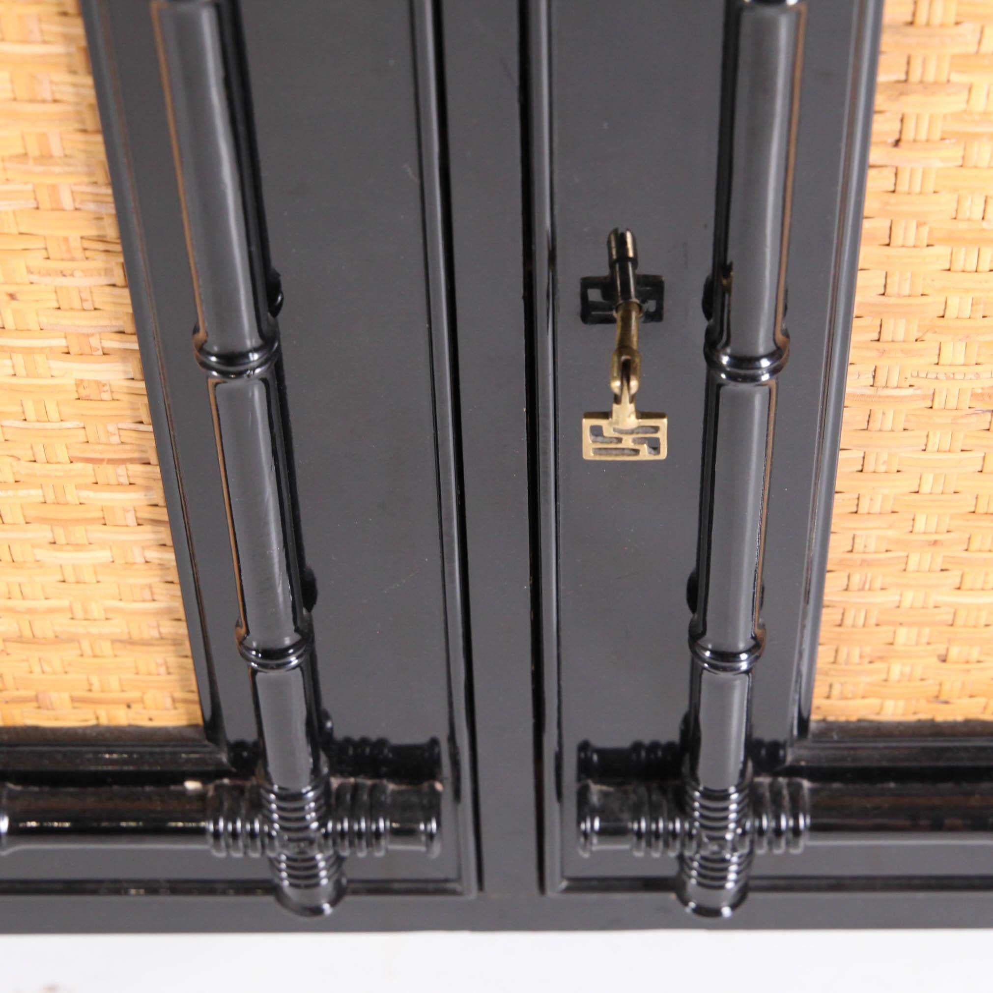 Vintage Japanese Style Sideboard in Lacquer and Woven Bamboo at 1stDibs ...
