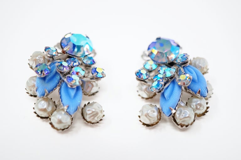 Vintage Juliana-Style Pastel Blue Aurora Borealis Rhinestone Statement ...