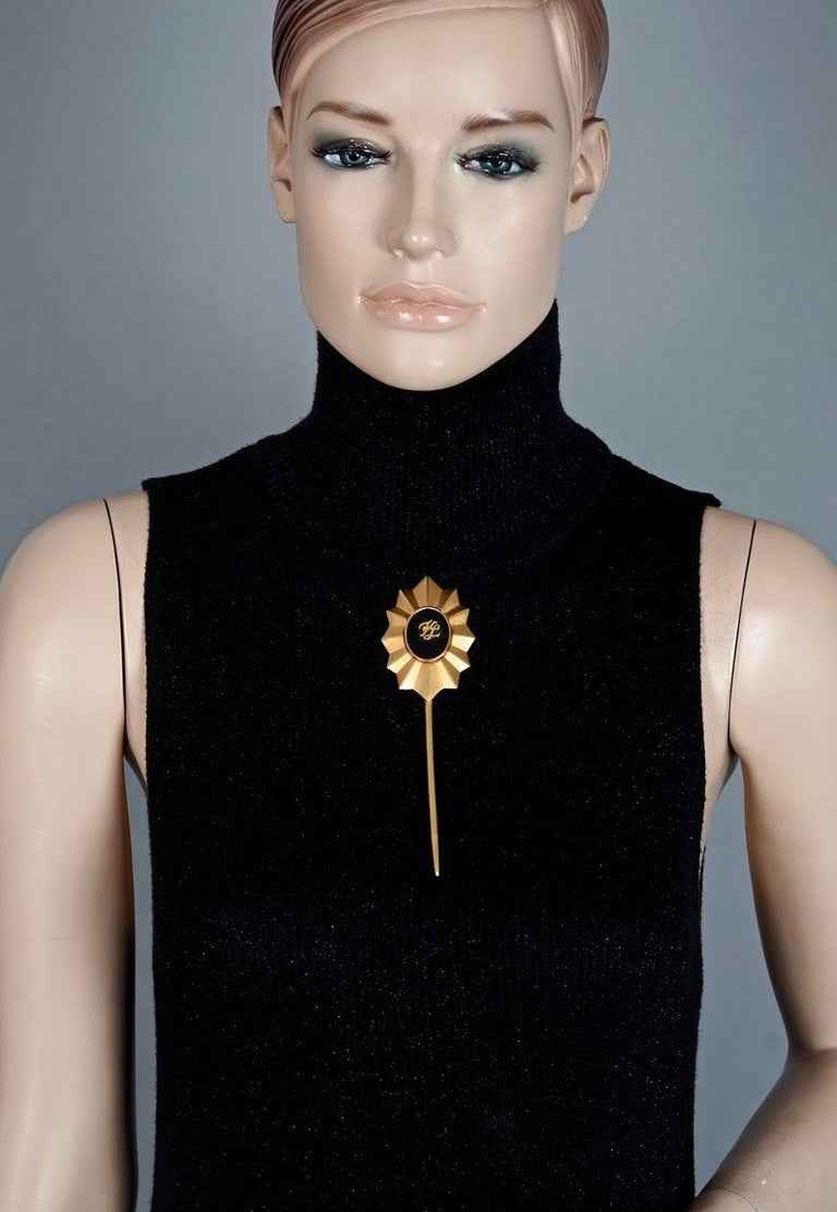 Vintage KARL LAGERFELD KL Logo Sun Long Stick Brooch For Sale at 1stDibs