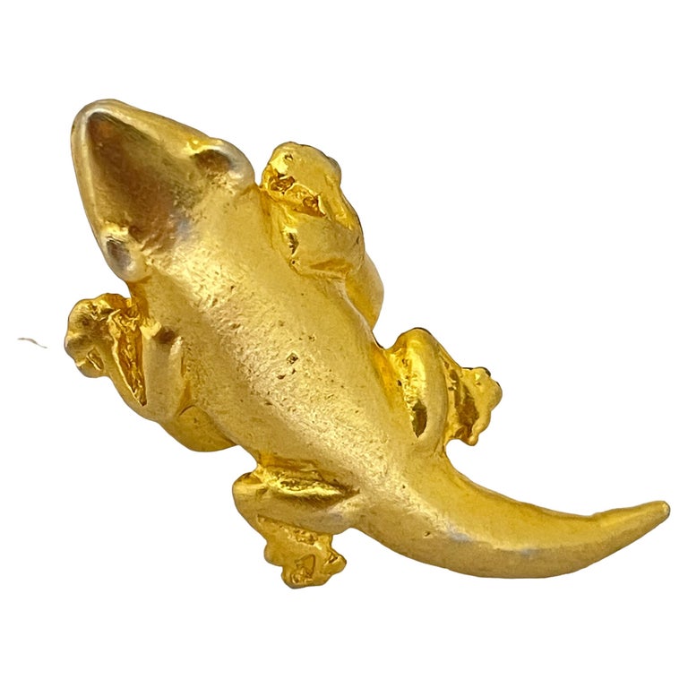 Vintage KENNETH LANE matte gold alligator designer runway ring For Sale ...