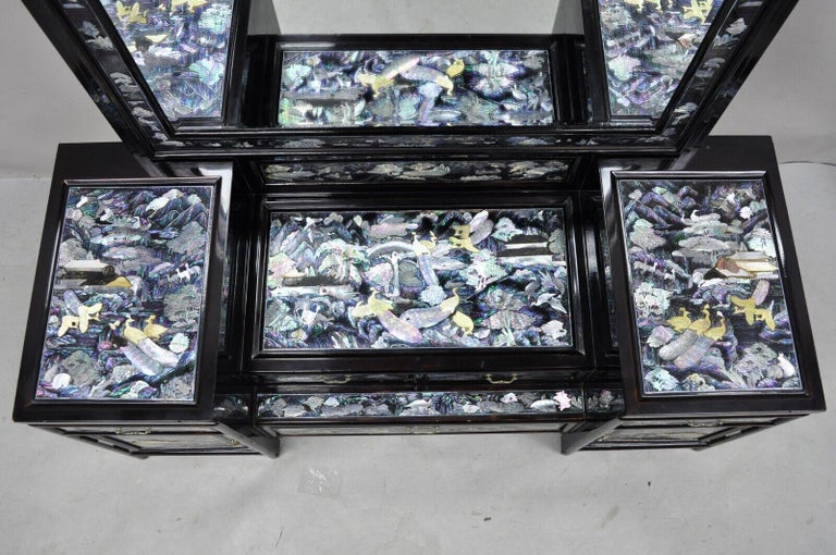 Vintage Korean Mother of Pearl Oriental Lacquer Low Vanity Table with ...