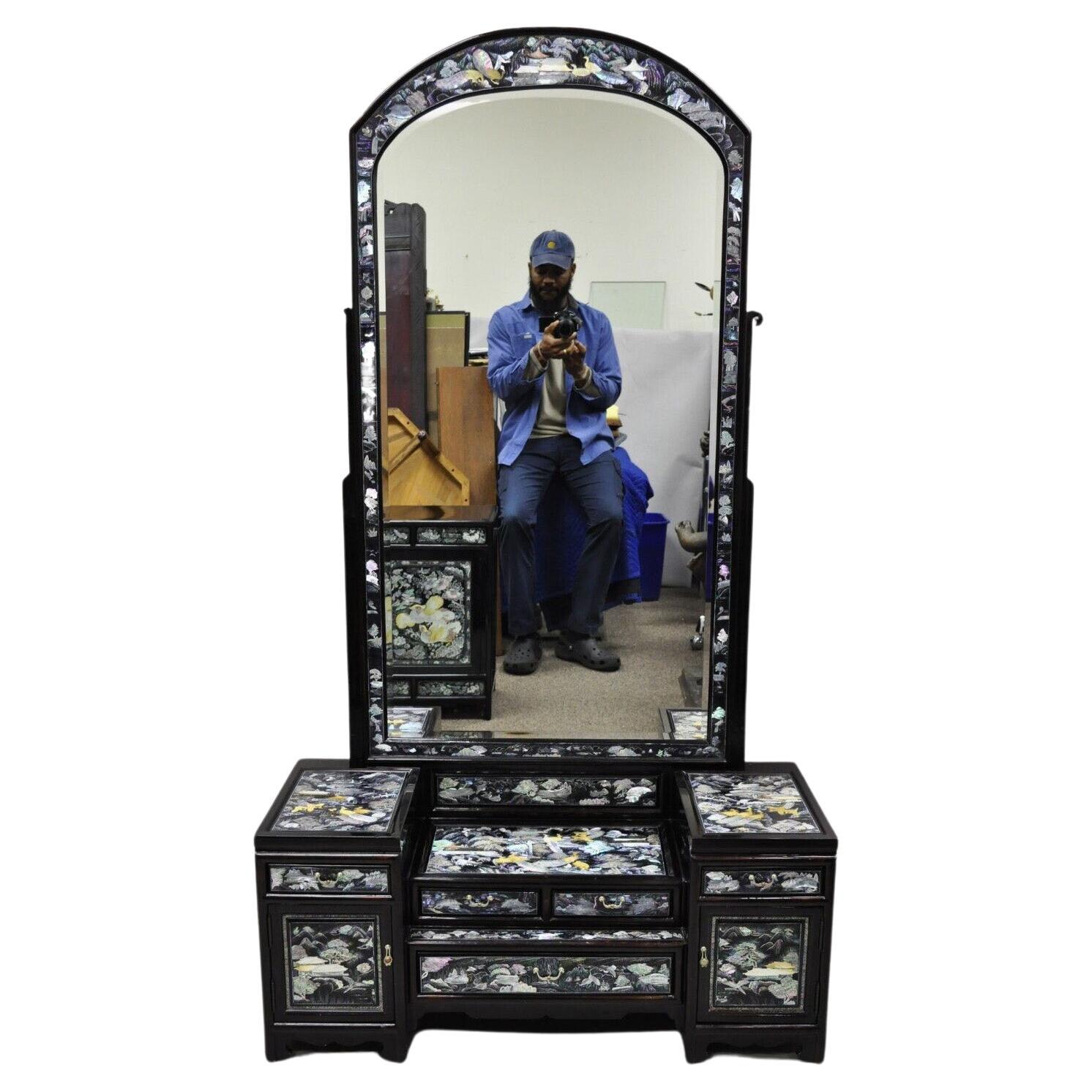 Vintage Korean Mother of Pearl Oriental Lacquer Low Vanity Table with ...