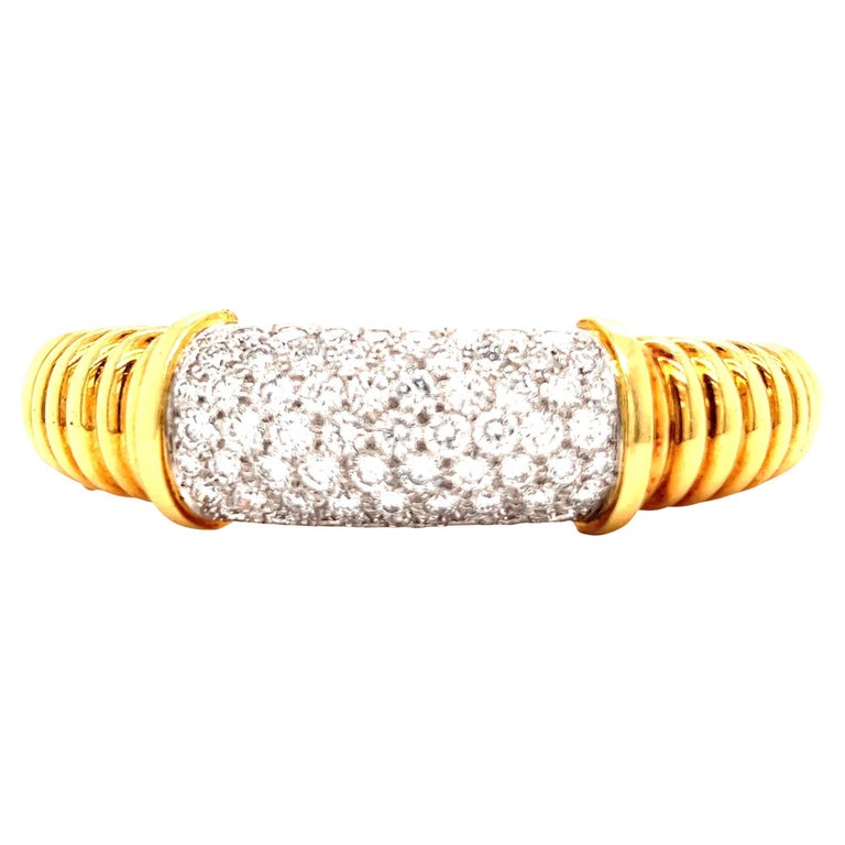 Vintage Kutchinsky London 7.00 Carats Diamonds 18K Gold Ribbed Bangle ...