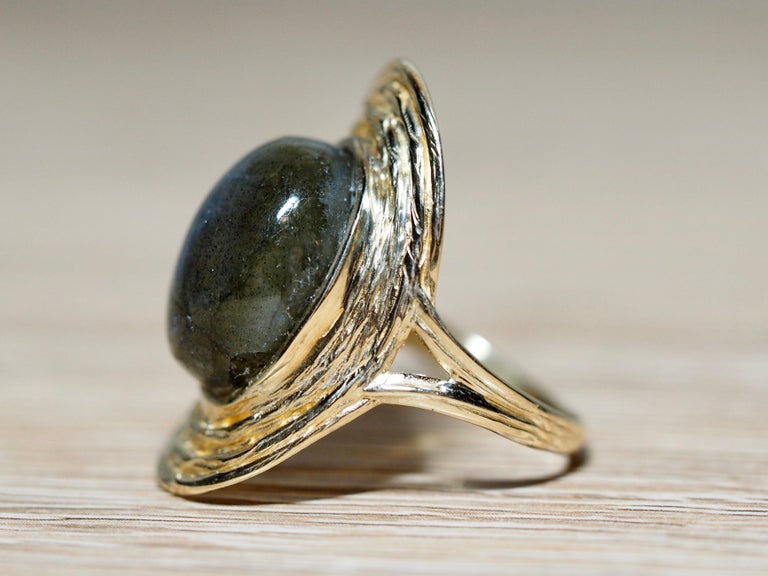 Vintage Labradorite Yellow Gold Hammered Large Ring at 1stDibs
