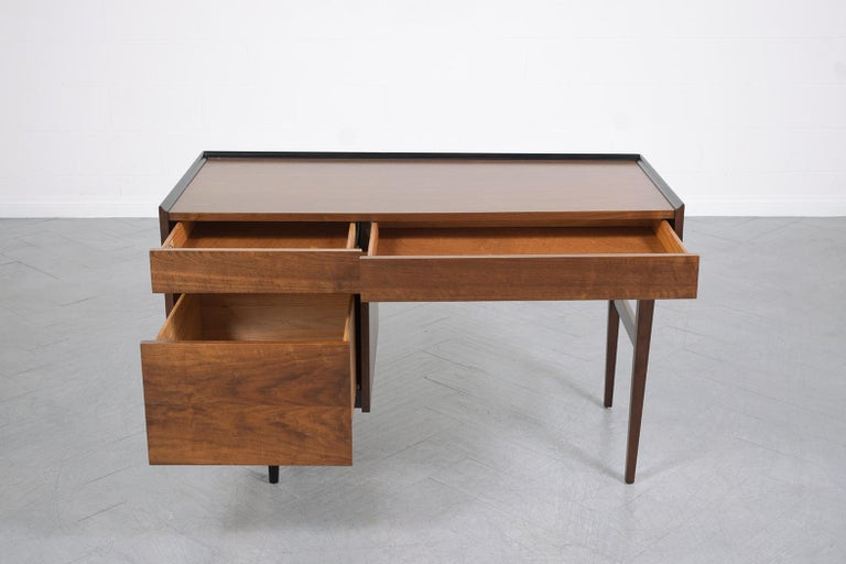 Vintage Lacquered Mid-Century Modern Desk For Sale at 1stDibs