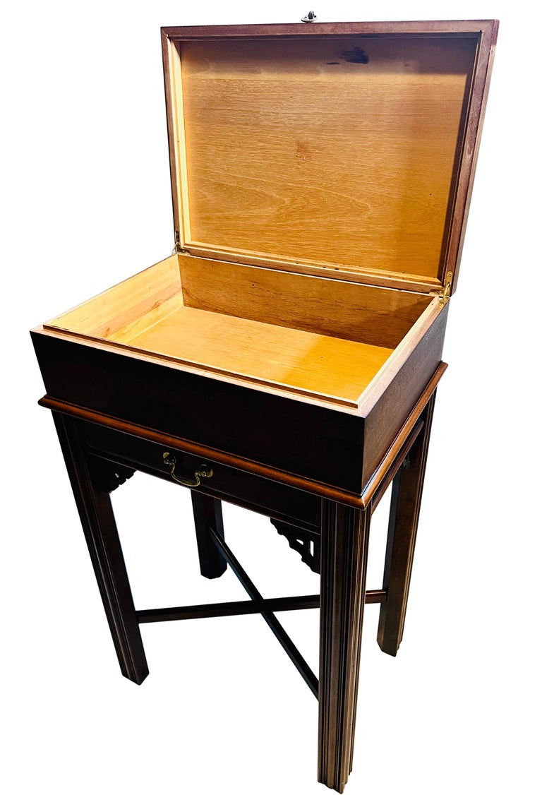 Vintage Lane Chippendale Style Mahogany Humidor on Stand For Sale at ...