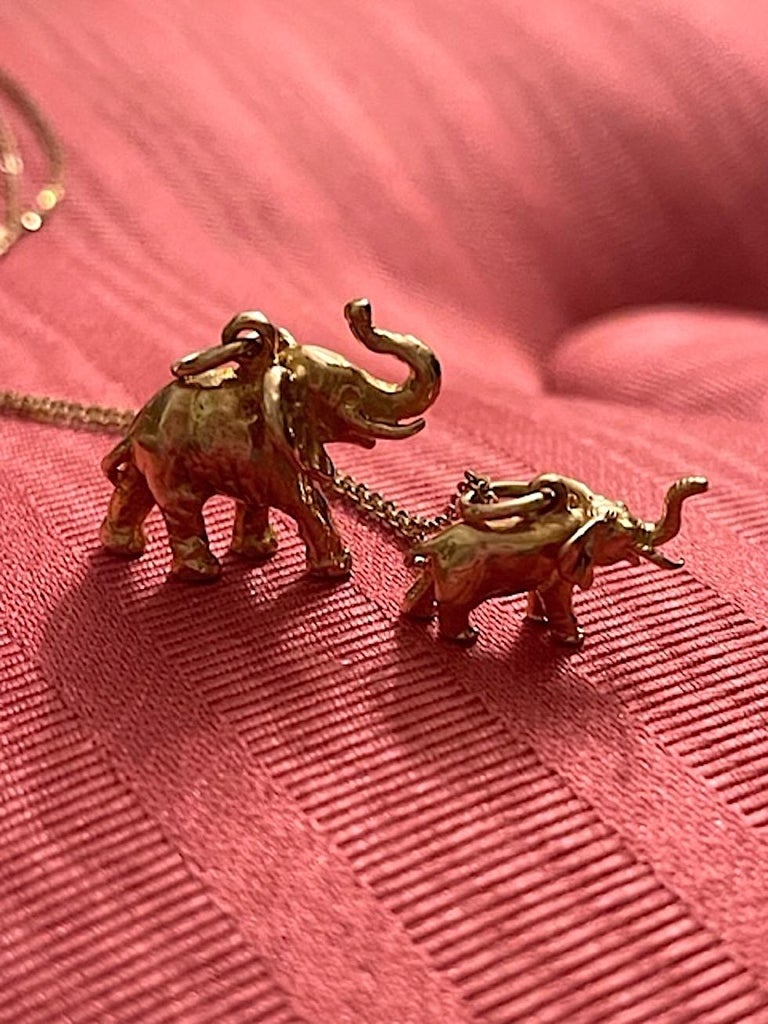 Vintage Large Solid 14k Gold Elephant Charm For Sale at 1stDibs