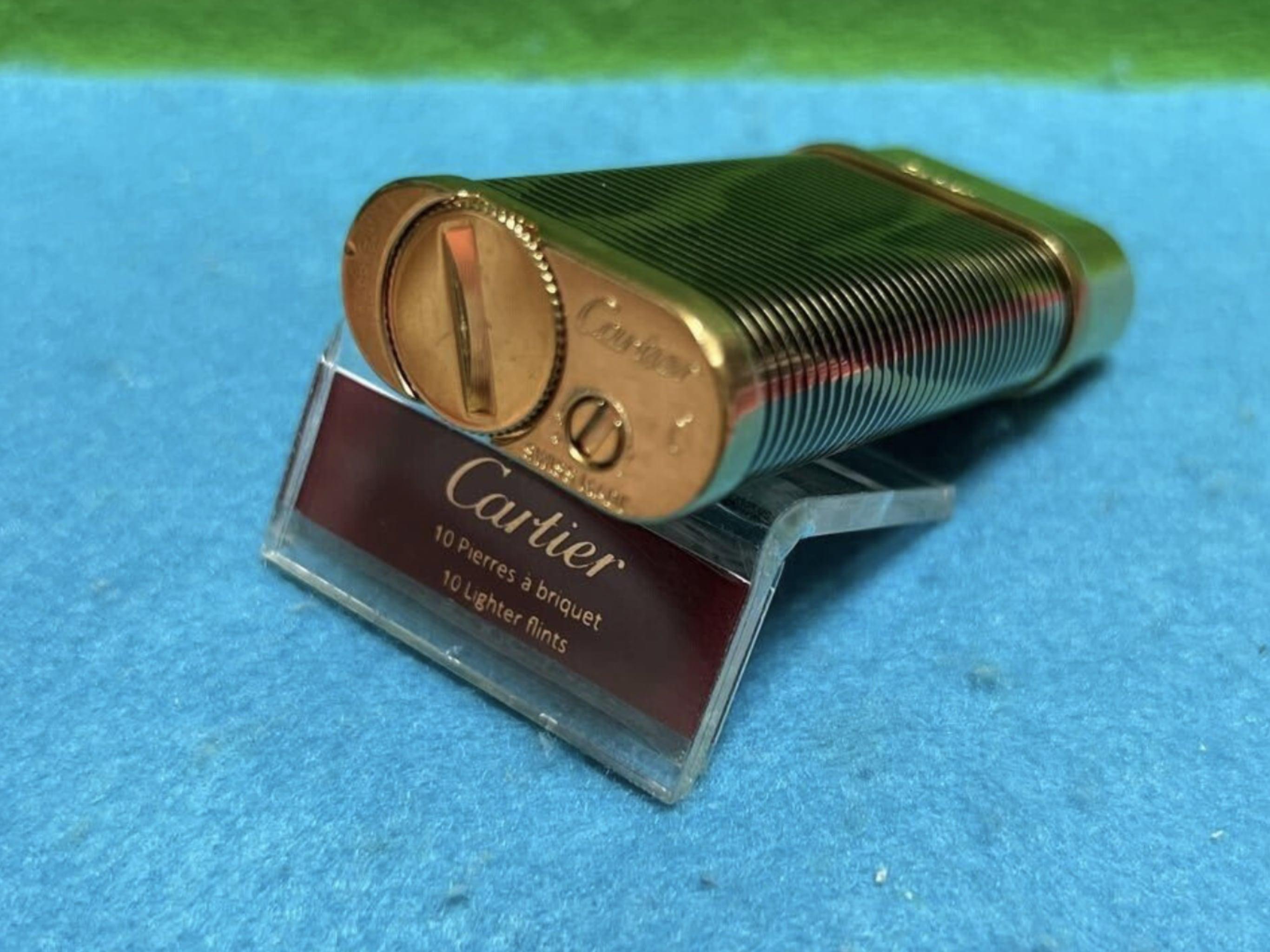 Vintage Le Must De Cartier Gordon Model 18K Gold Ridge Flame Lighter ...