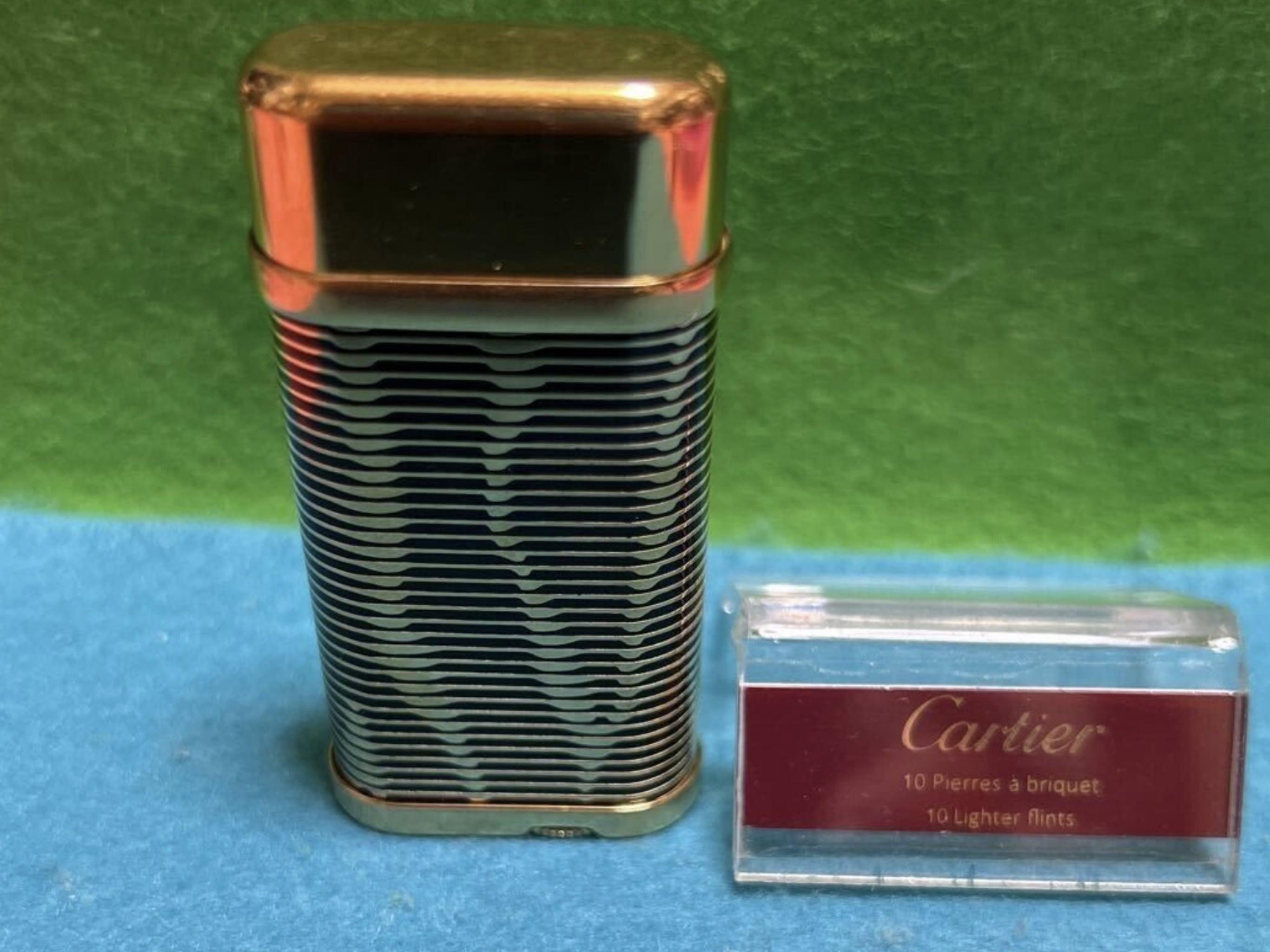 Vintage Le Must De Cartier Gordon Model 18K Gold Ridge Flame Lighter ...