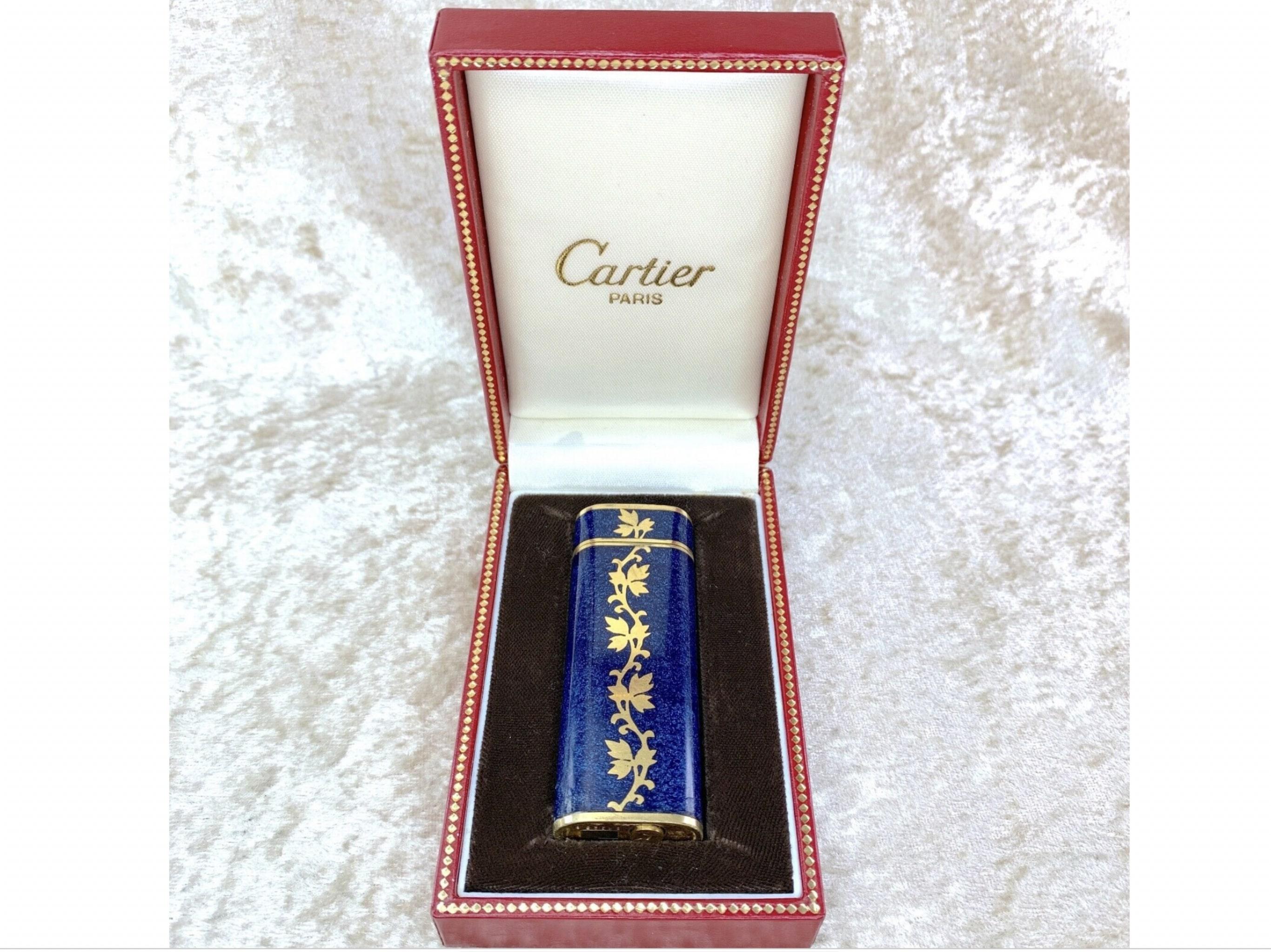 Vintage Le Must de Cartier Rare Blue Lacquer and 18K Gold Flower ...