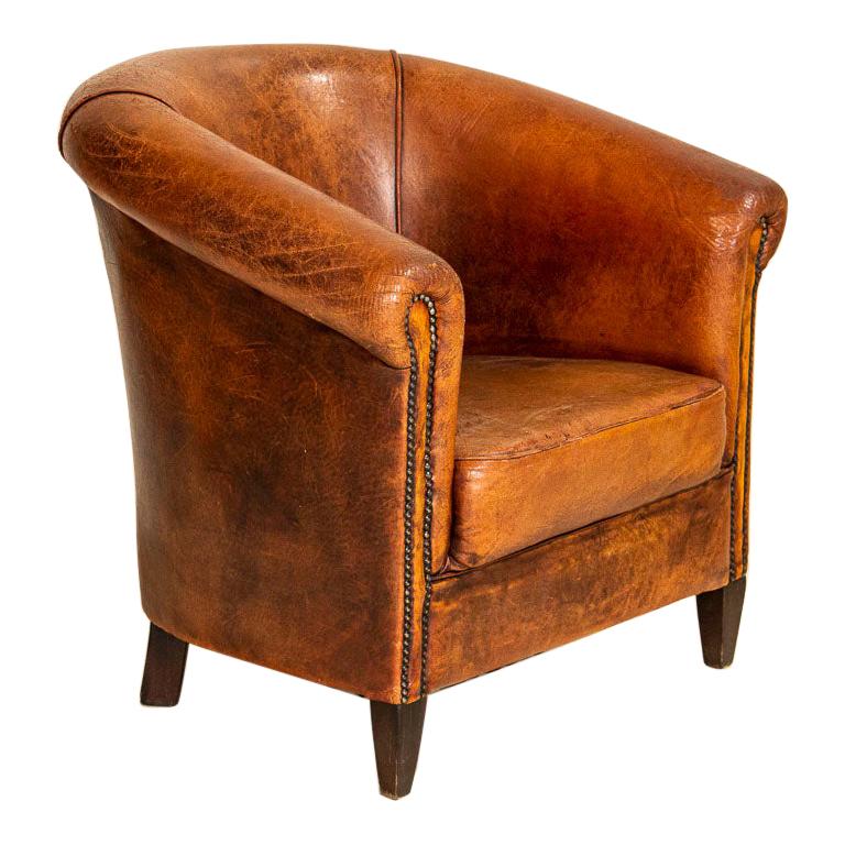 Vintage Leather Barrel Club Chair at 1stDibs | vintage leather barrel chair
