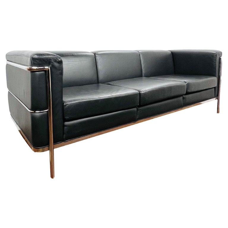 Vintage Leather Cartwright Sofa in the Style of Le Corbusier For Sale ...