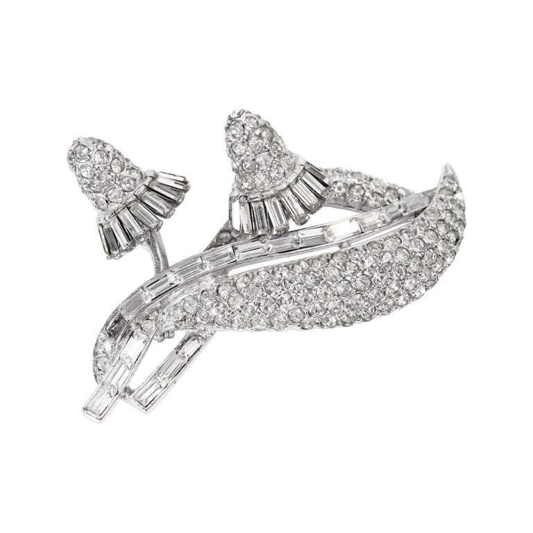 Vintage Ledo Rhinestone 3D brooch Circa 1960s For Sale at 1stDibs