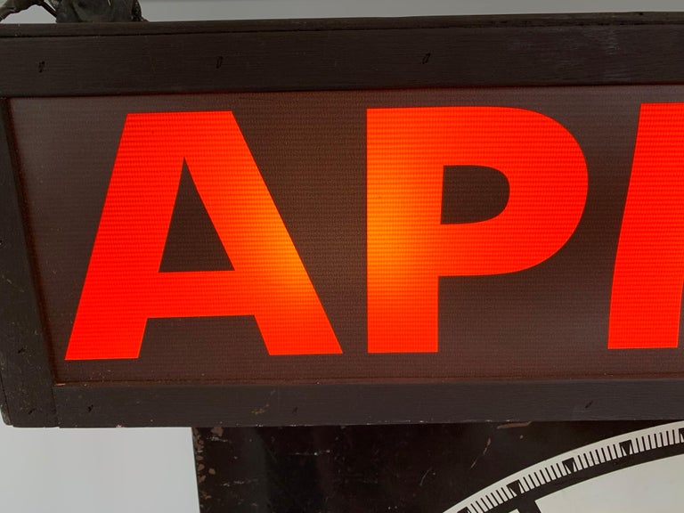 Vintage Live Studio Audience APPLAUSE Light Up Sign at 1stDibs ...