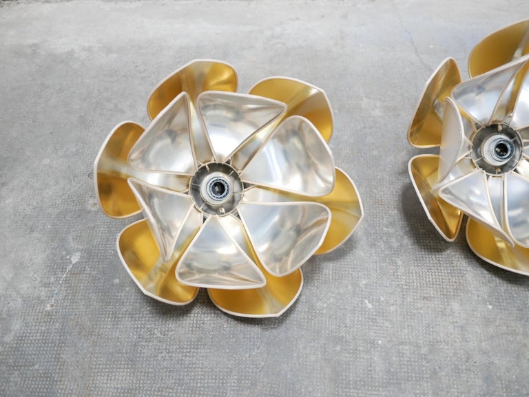 Vintage Lotus Flower Suspension For Sale at 1stDibs