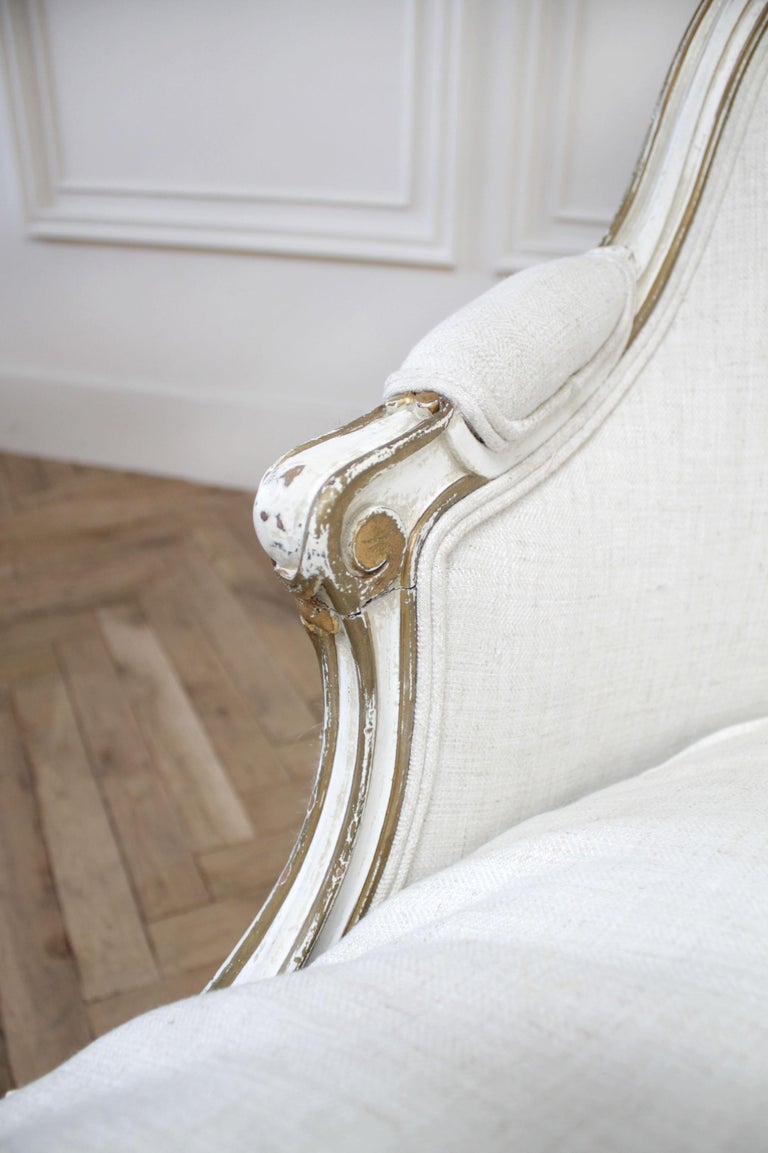 Vintage Louis XV Style Painted and Upholstered Linen Chaise Lounge at ...