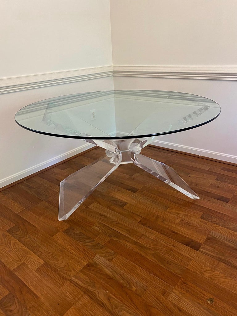 Vintage Lucite Dining Table, in the Style of Lion in Frost For Sale at 1stDibs