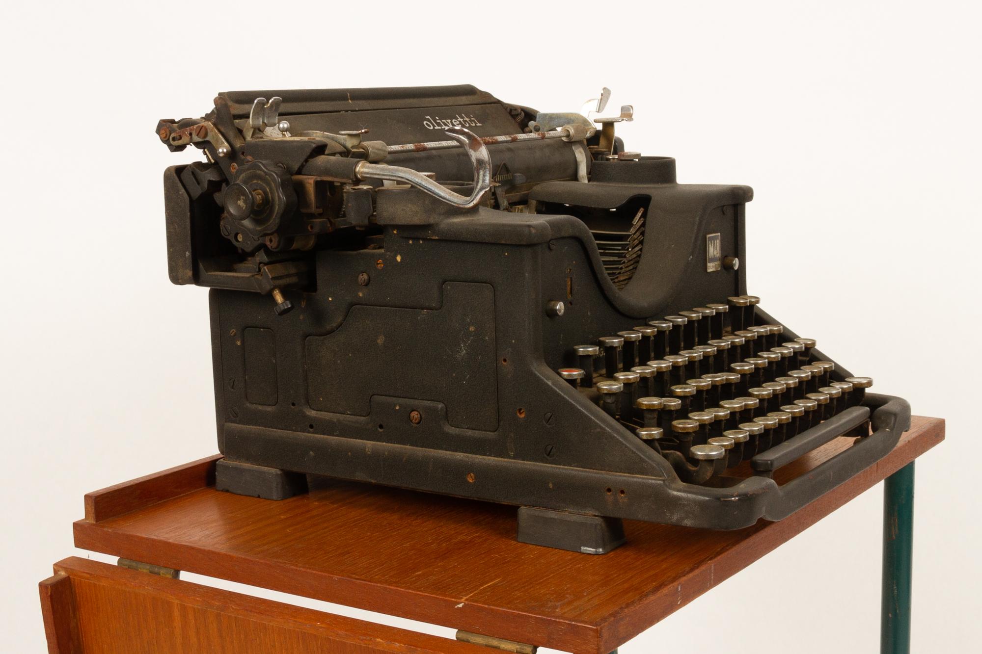 Vintage M40 Typewriter from Olivetti, 1940s at 1stDibs | olivetti m40 ...