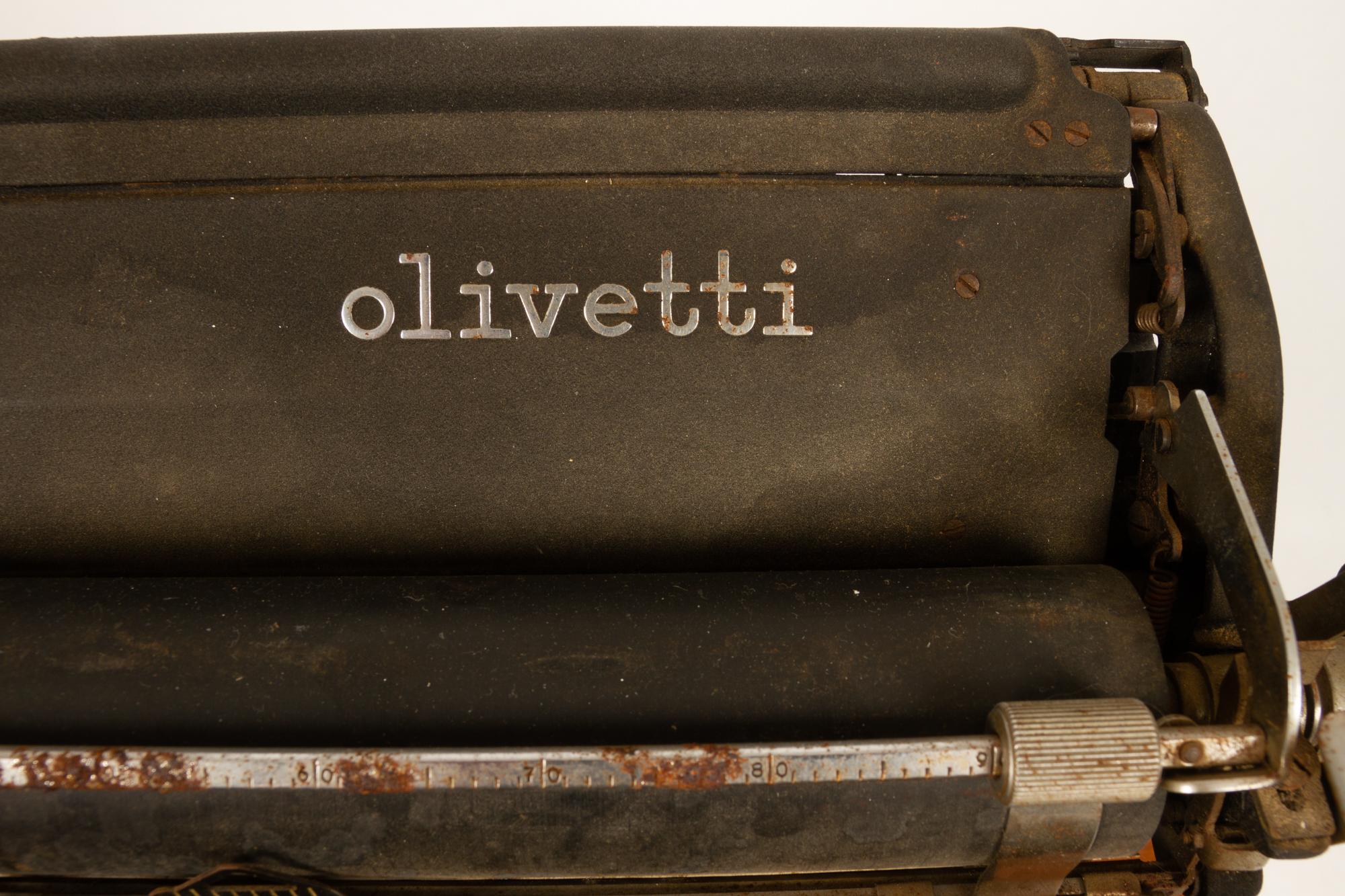Vintage M40 Typewriter from Olivetti, 1940s at 1stDibs | olivetti m40 ...