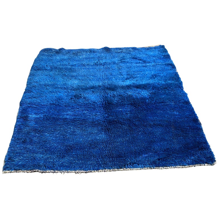 Vintage Majorelle Blue Hand Knotted Berber Rug For Sale at 1stDibs