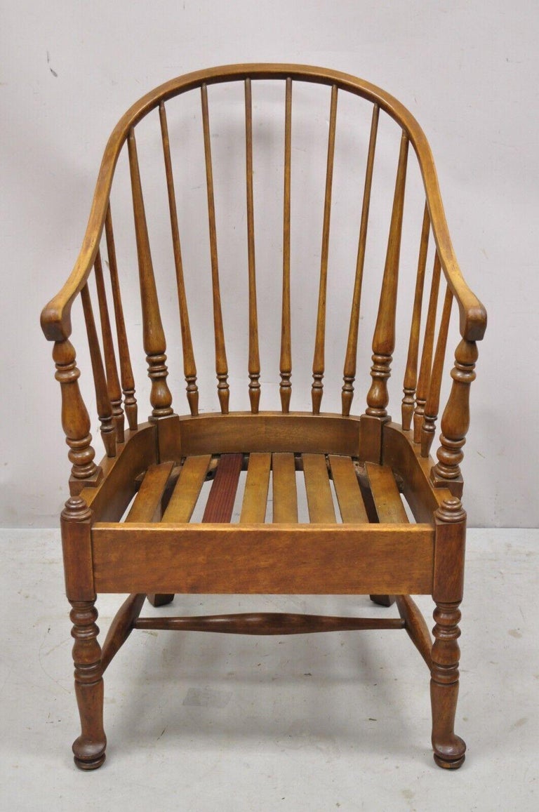 Vintage Maple Wood Bowed Windsor Fan Back Colonial Lounge Arm Chair For ...