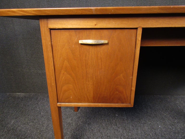Vintage Maple Writing Desk with Drawers For Sale at 1stDibs | maple ...
