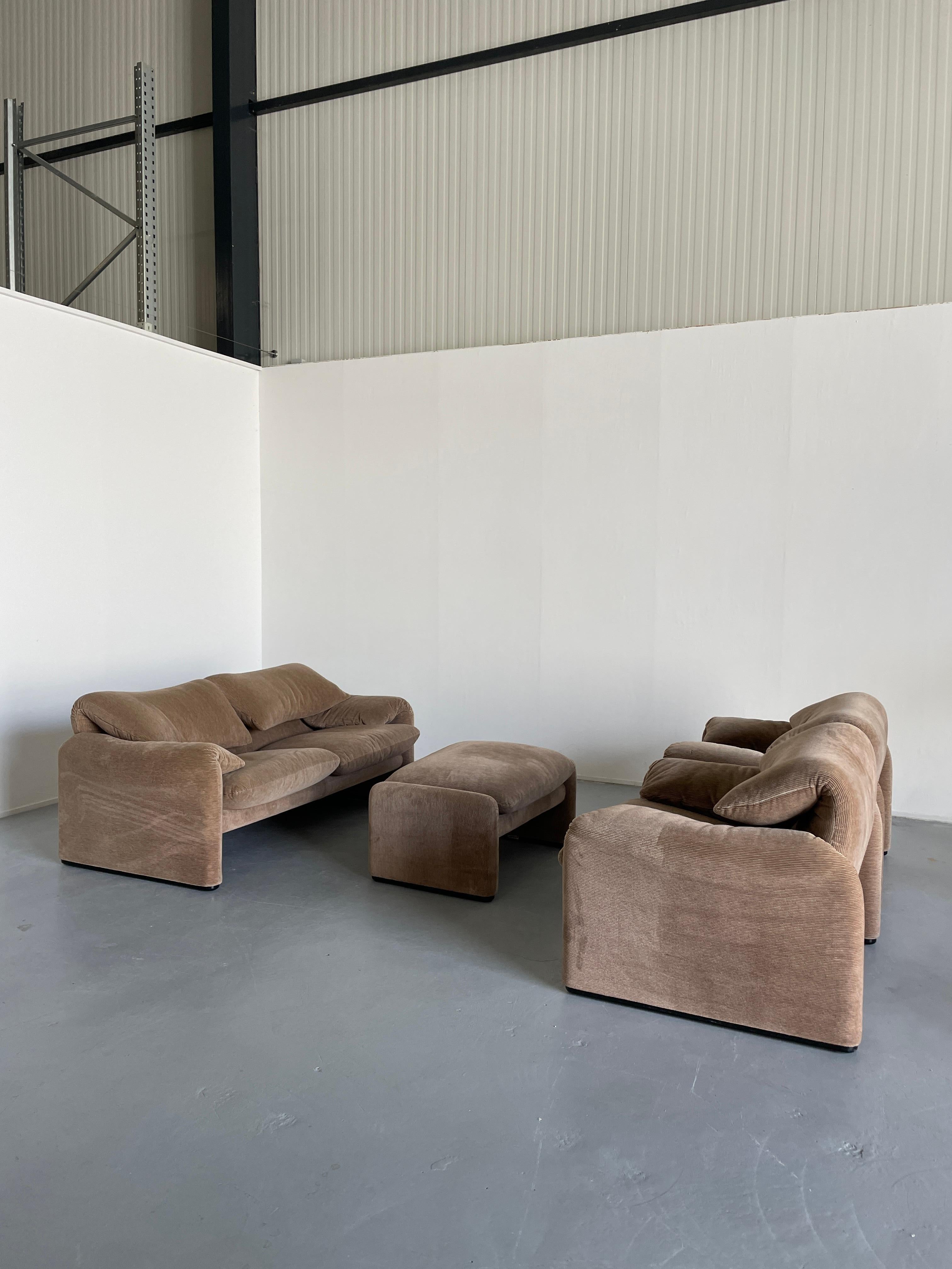 Vintage 'Maralunga' Ensemble Set by Vico Magistretti for Cassina, 1970s ...