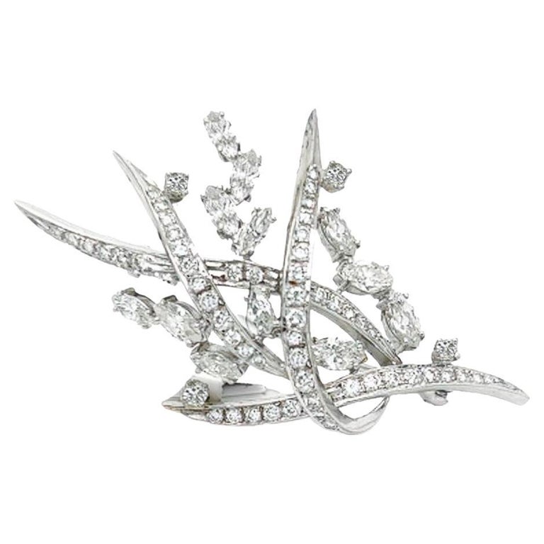 Vintage Marquise and Round Brilliant Art Deco Brooch For Sale at 1stDibs